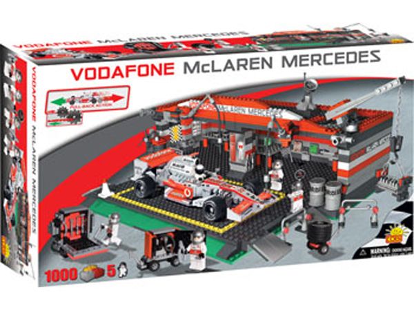 Cobi McLaren F1-auto ja iso varikko rakennuspalikkasarja (1000 osaa ...